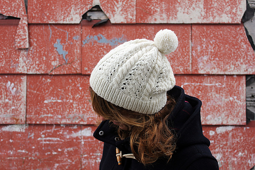 Ravelry: Daisy's Hat pattern by Thea Colman