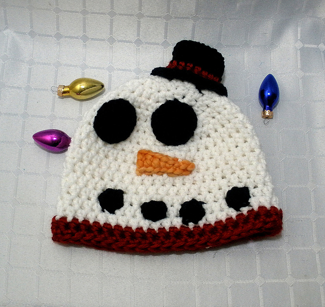 Ravelry: Snowman Baby Beanie pattern by olivia franko