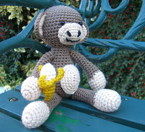 Ravelry: Amigurumi Monkey with Banana pattern by Jaylee's Toy Box