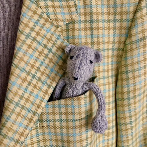 Ravelry: Wee Mousie pattern by Barbara Ceiga
