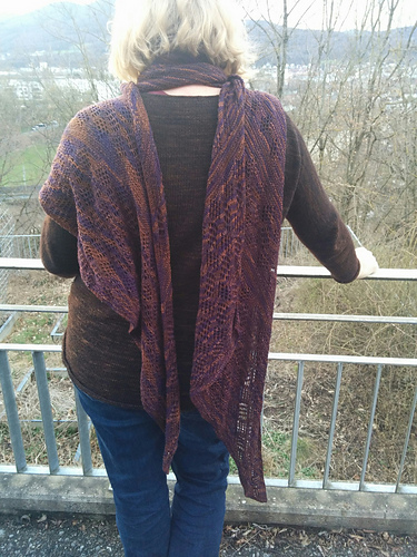 Ravelry: Headless Roses pattern by Barbara Benson
