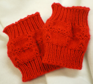 Ravelry: Tuck Stitch Boot Toppers pattern by Roni Knutson