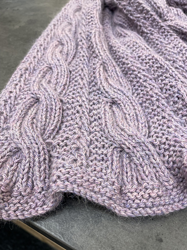 Ravelry: beWoolen Reversible Cable Scarf pattern by Michelle at beWoolen