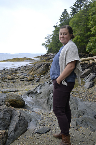 Ravelry: Gentle Ewe Shawl pattern by Beatrice Perron Dahlen