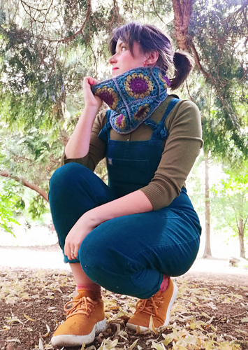 Ravelry: Stars Hollow Cowl pattern by Becca Parker