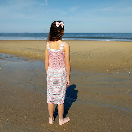 Ravelry: Catching Rays Sunburst Dress - Child pattern by Rachel Gutshall