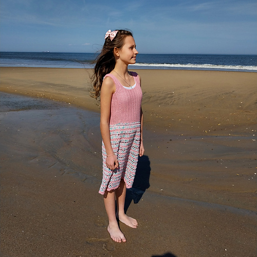 Ravelry: Catching Rays Sunburst Dress - Child pattern by Rachel Gutshall