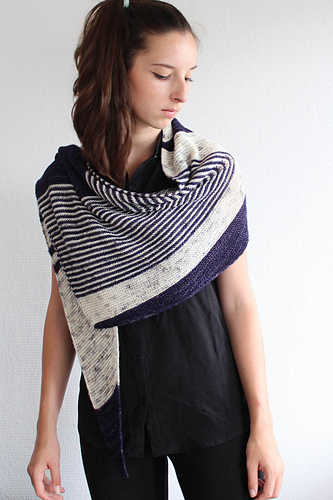 Ravelry: Bendy Arrow pattern by Charlotte Bory