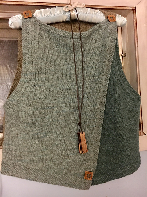 Ravelry: Origami Vest pattern by Cindy Newhouse