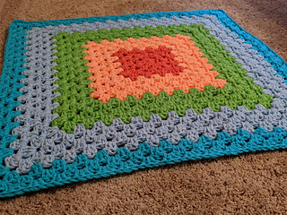 Ravelry: bekkfek's Endless Granny Square Blanket - Scrappy & Ugly