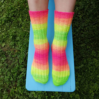 Ravelry: belcatya's My neon rainbow socks!
