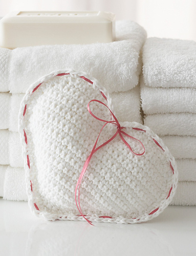 Ravelry: Heart Sachet pattern by Bernat Design Studio