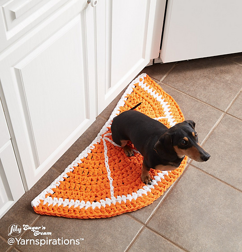 Ravelry: Citrus Slice Rug pattern by Yarnspirations Design Studio
