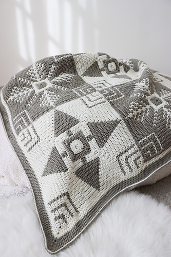 Ravelry: Frosty Pines Throw pattern by Bella Coco Crochet