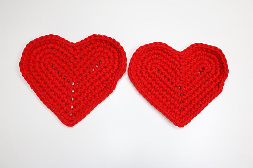 Ravelry: Heart Coaster pattern by Bella Coco Crochet