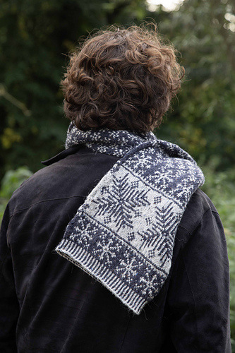 Ravelry: Snowfall Scarf pattern by Martin Storey