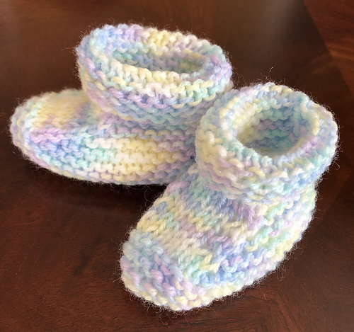 Ravelry: Babbity Baby Booties pattern by marianna mel