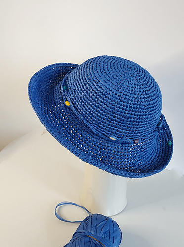 Ravelry: hat «Classik» pattern by Larchenkova Olga