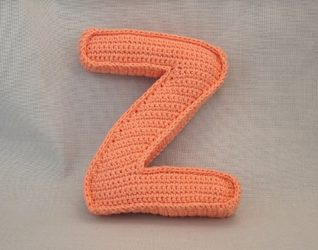 Ravelry: CAPITAL LETTER Z pattern by Begoña Sanchez-Sauthier Berrojalbiz