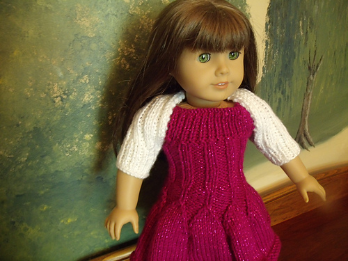 Ravelry: Ribbed 18" Doll Shrug pattern by Janice Helge