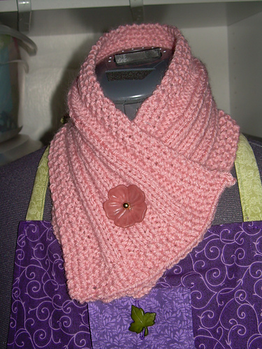 Ravelry: Dear Scarflette pattern by Duskmallow