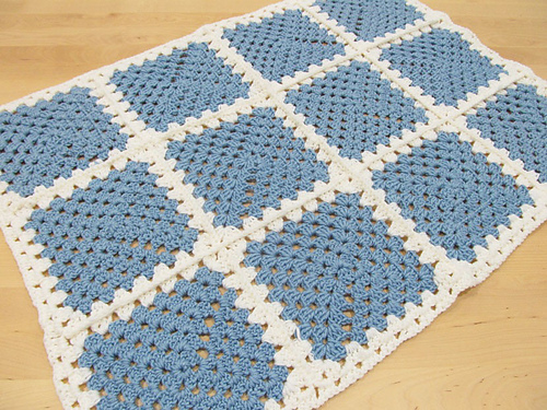 Ravelry: Crochet Granny Square Baby Blanket pattern by Black Sheep Wools
