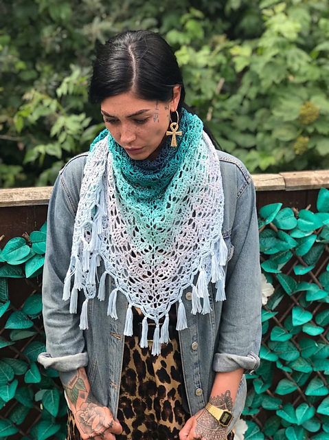 Ravelry: Peppermint Tea Triangle pattern by Black Sheep Wools