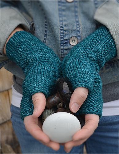 Ravelry: Pinecrest pattern by Wendy Chapman