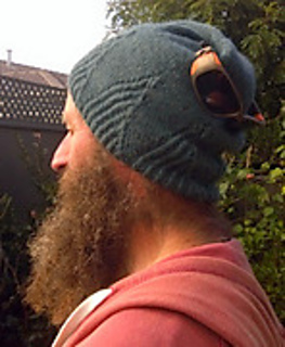 Ravelry: bobbyla's Gumby's Loopy Hat
