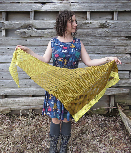 Ravelry: Little Barley Shawl pattern by Kelly McClure
