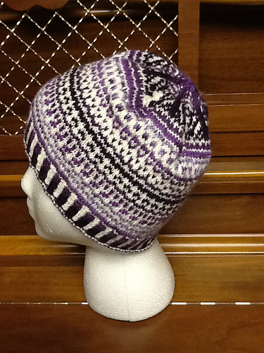 Ravelry: 2015 Advent Hat pattern by Keri'd From Fleece