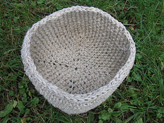 Ravelry: Hemp basket pattern by Maria Isabel