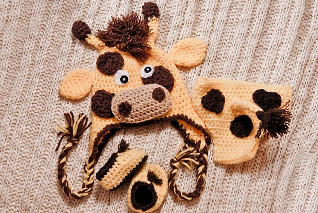Ravelry: Gary the Giraffe Set pattern by Boomer Beanies
