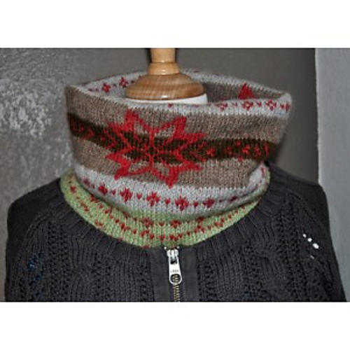 Ravelry: Snood Etoile pattern by Coraline Gallati