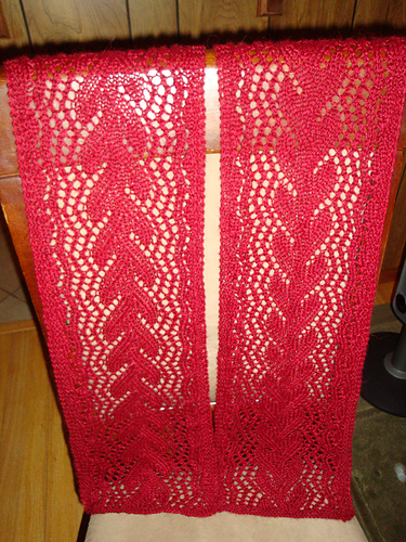 Ravelry: Lacy Vine Scarf pattern by Rachel Gough