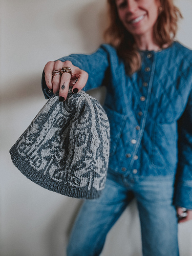 Ravelry: King Salmon hat pattern by Caitlin Hunter