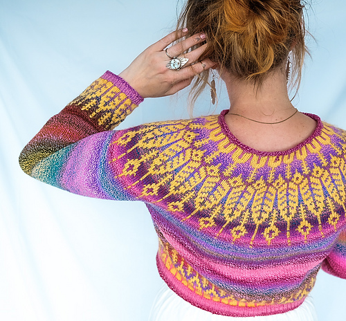Ravelry: koivua light pattern by Caitlin Hunter
