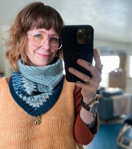 Ravelry: Homer Cowl pattern by Caitlin Hunter