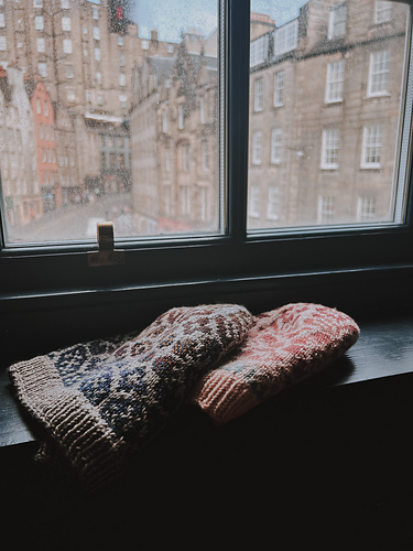 Ravelry: Alpine Bloom Hat pattern by Caitlin Hunter