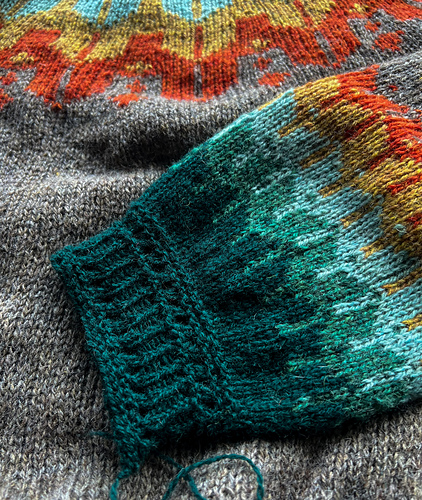 Ravelry: Talkeetna pattern by Caitlin Hunter