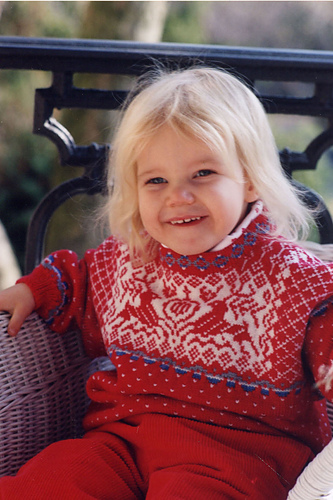 Ravelry: 8105 Dale Baby Pullover pattern by Dale Design