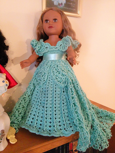 Ravelry: A Cinderella Dream pattern by Annie Potter Presents