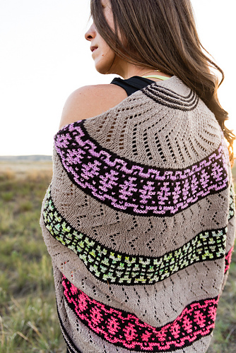 Ravelry: Taos Shawl pattern by Briana Arlene