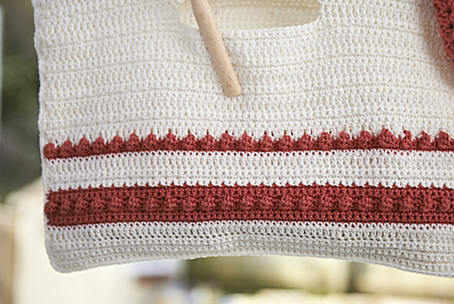 Ravelry: Fresh Linens Peg Bag pattern by Hannah Cross