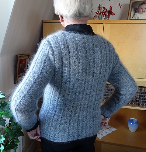 Ravelry: Beyla pattern by Linda Marveng