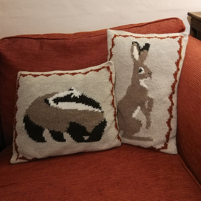 Ravelry: Woodland animals cushions pattern by Bryony Hitchcock