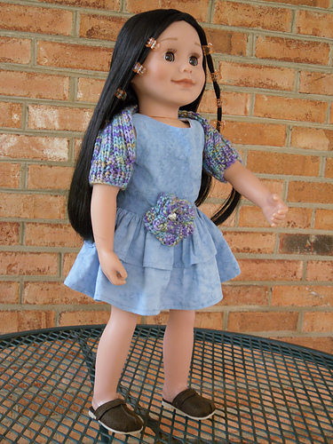 Ravelry: Ribbed 18" Doll Shrug pattern by Janice Helge