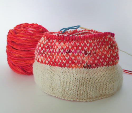 Ravelry: Two Tone Toque pattern by Steffi Wehrle