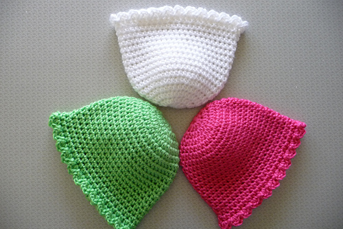 Ravelry: Buttercup Babies Newborn Hat pattern by Leslie Wolfe