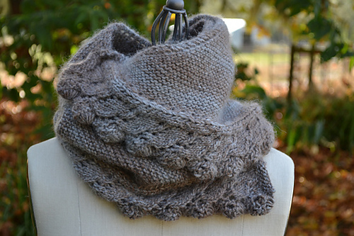 Ravelry: Coastal Fog Cowl pattern by Annie Rowden